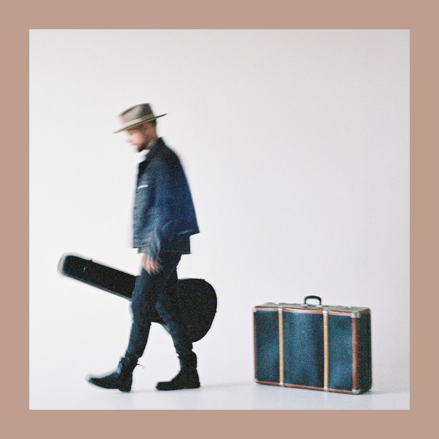 Isländischer Singer-Songwriter Ásgeir veröffentlicht neue Single „Sugar ...